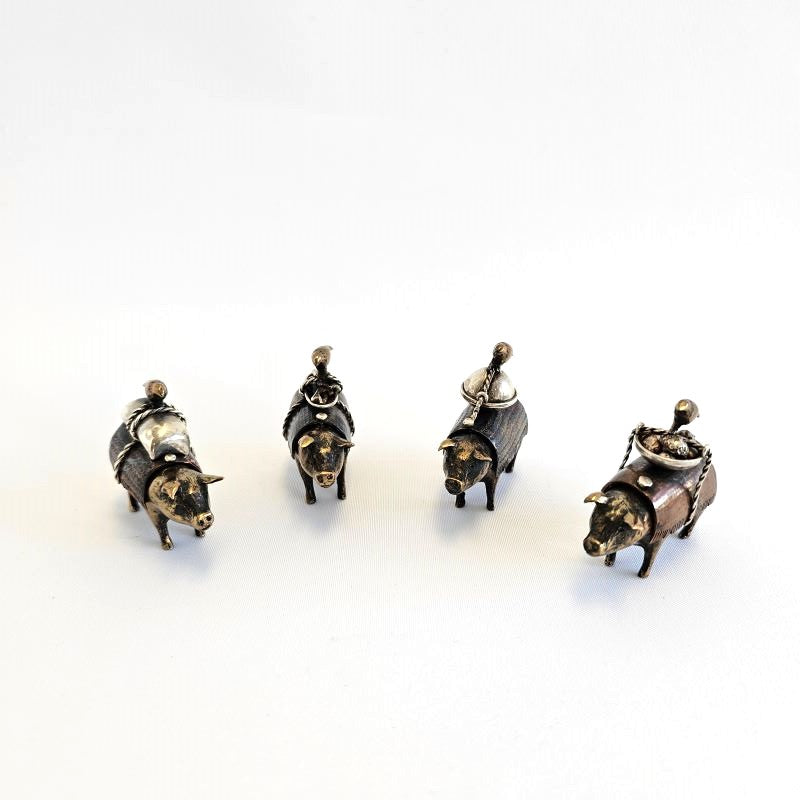 Pilgrim Pigs, 2025 – Masterworks Gallery NZ