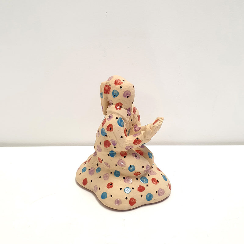 Waiting, 2019 spotted rabbit – Masterworks Gallery NZ